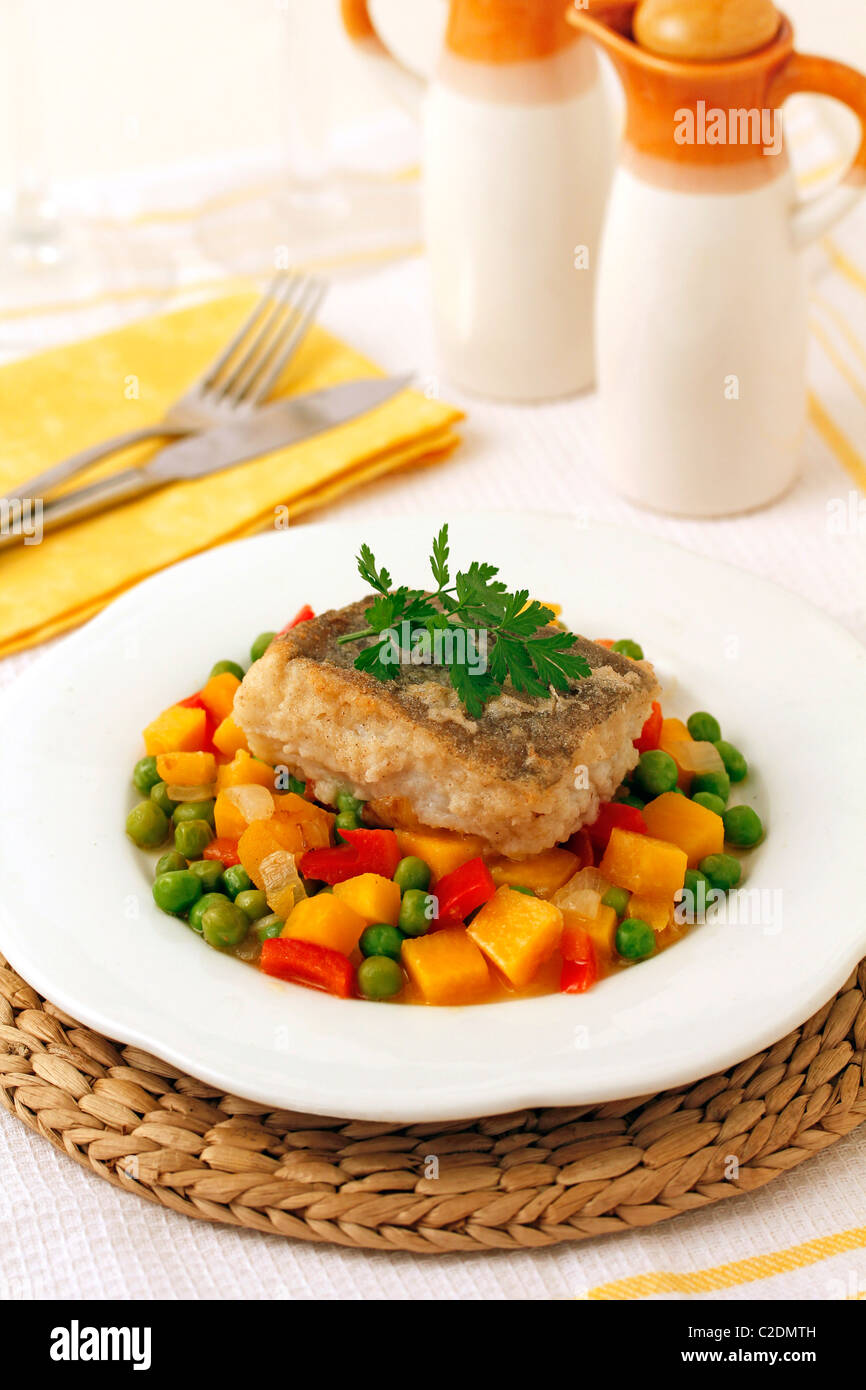 Cod with vegetables. Step by step: PWNH4B-PWNH5D-PWNH6B-PWNH72 Stock ...