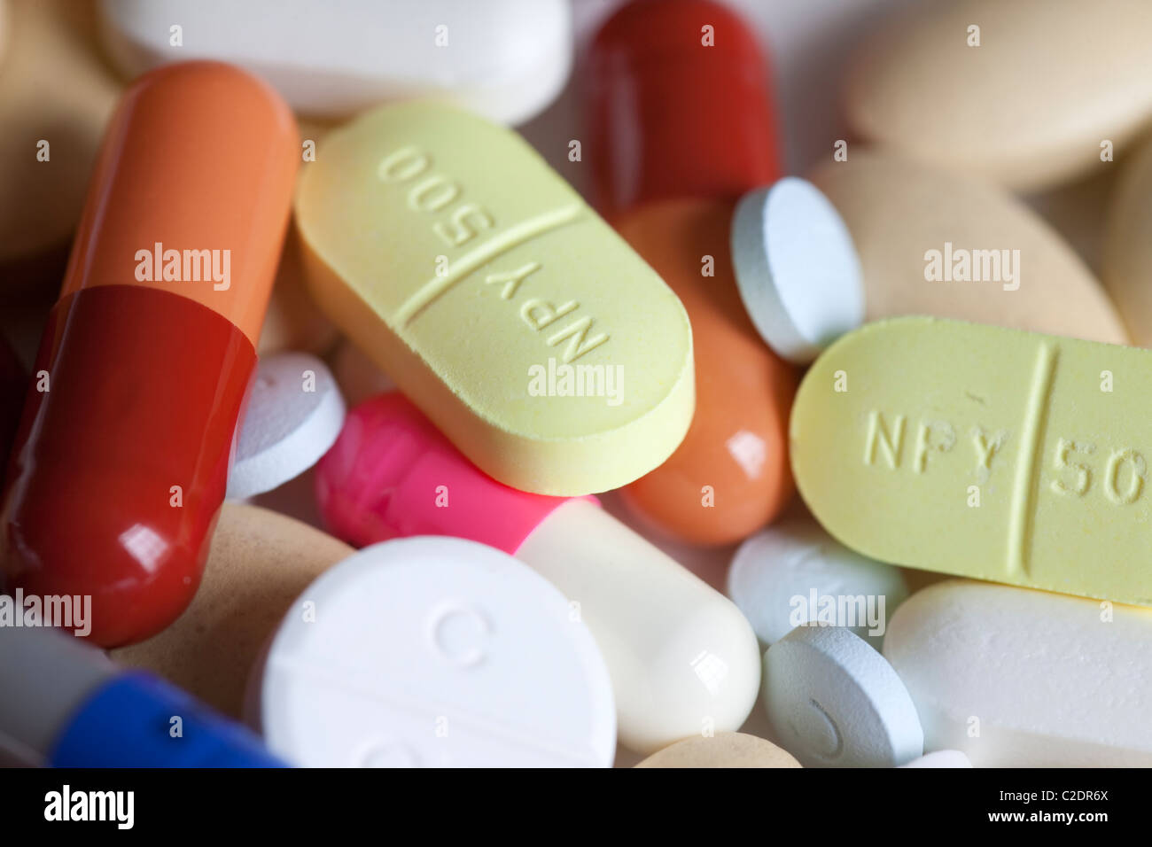 mixture of pills for medicinal purposes Stock Photo - Alamy