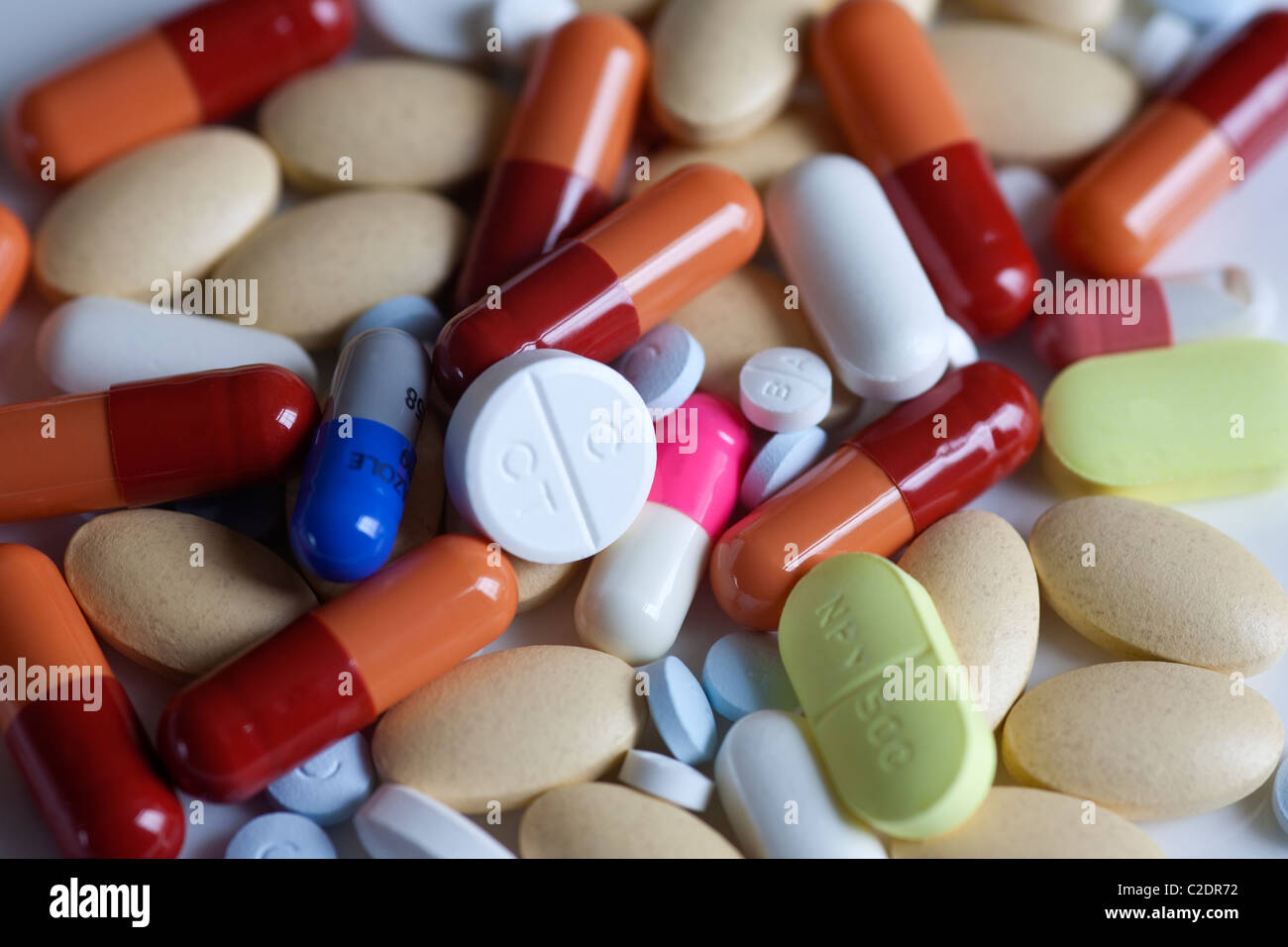 mixture of pills for medicinal purposes Stock Photo - Alamy