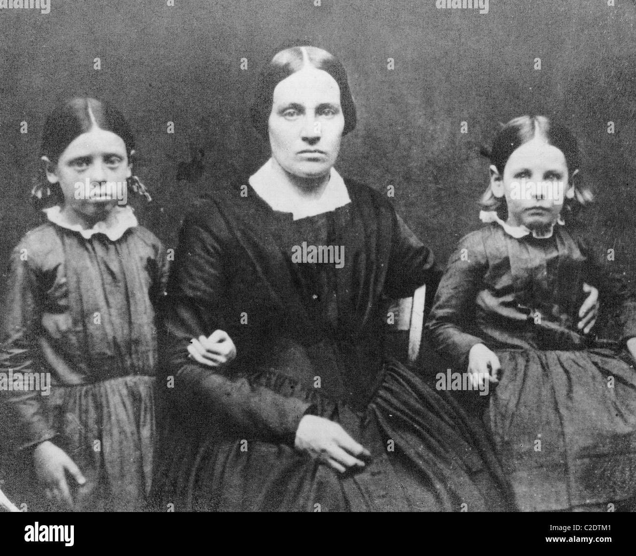19th Century Mother Daughter Stock Photos & 19th Century Mother ...