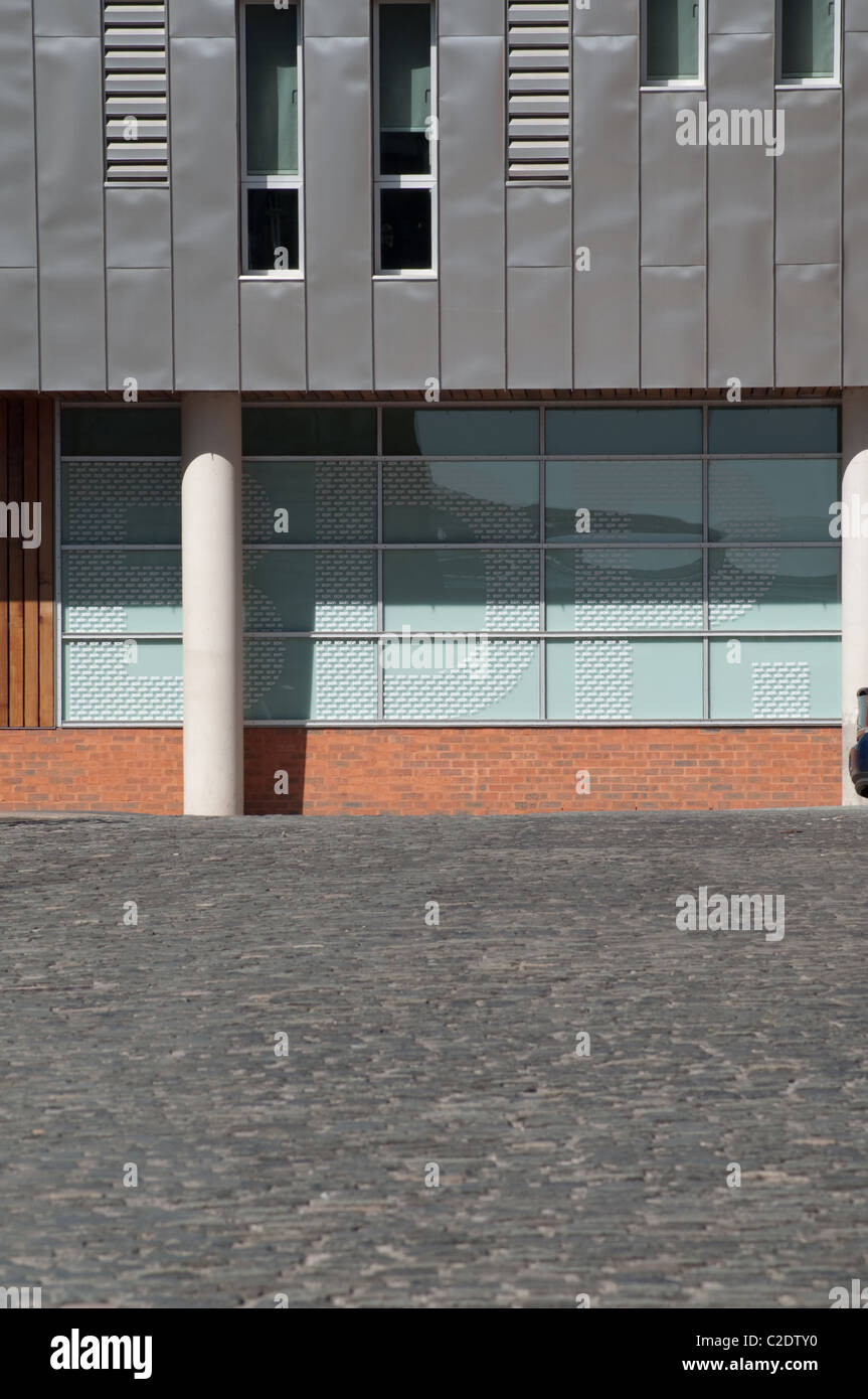 Manchester cobbled street hi-res stock photography and images - Alamy