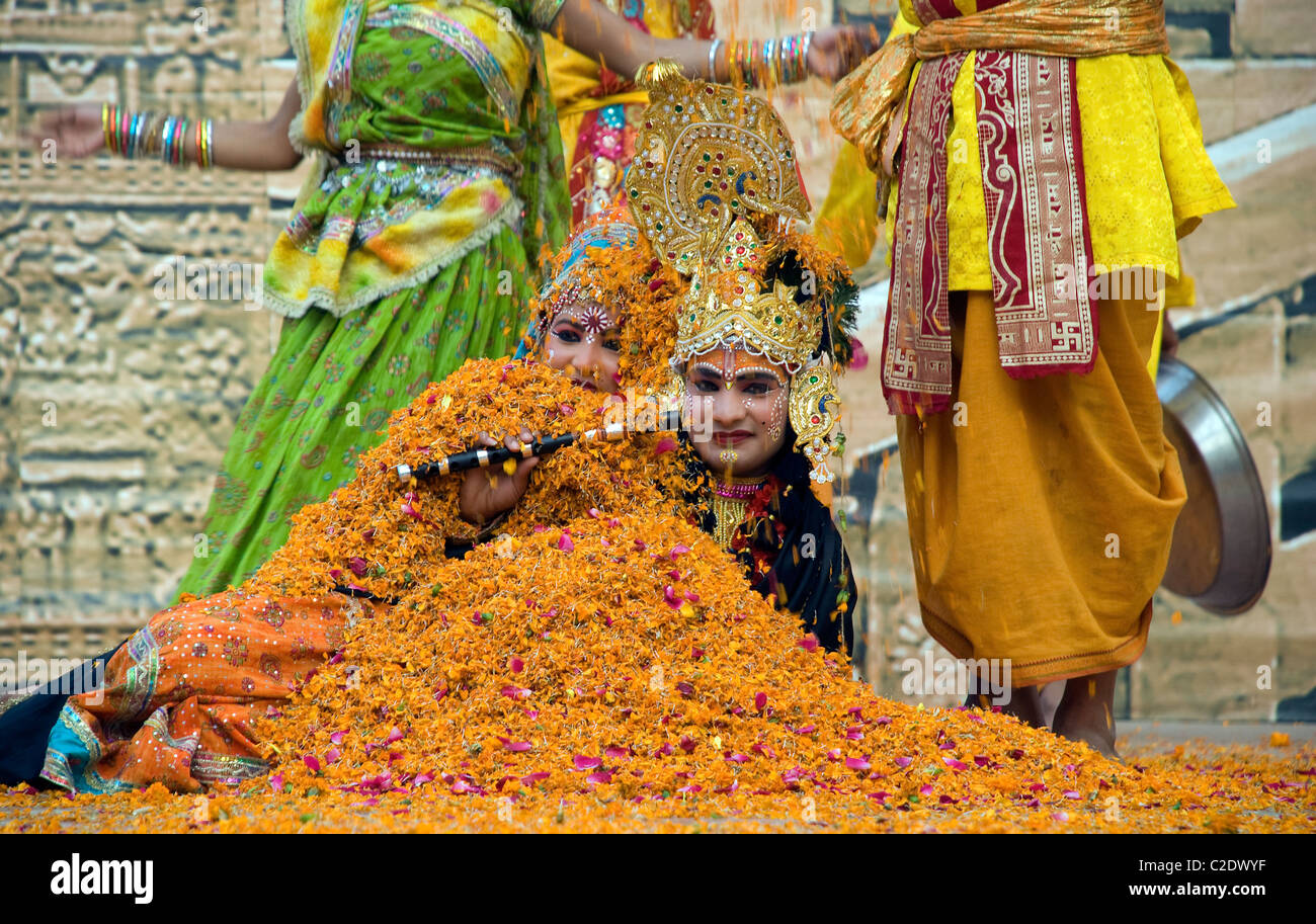 Krishna radha dance hi-res stock photography and images - Alamy