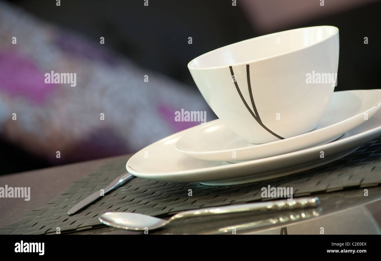 Single place setting hi-res stock photography and images - Alamy