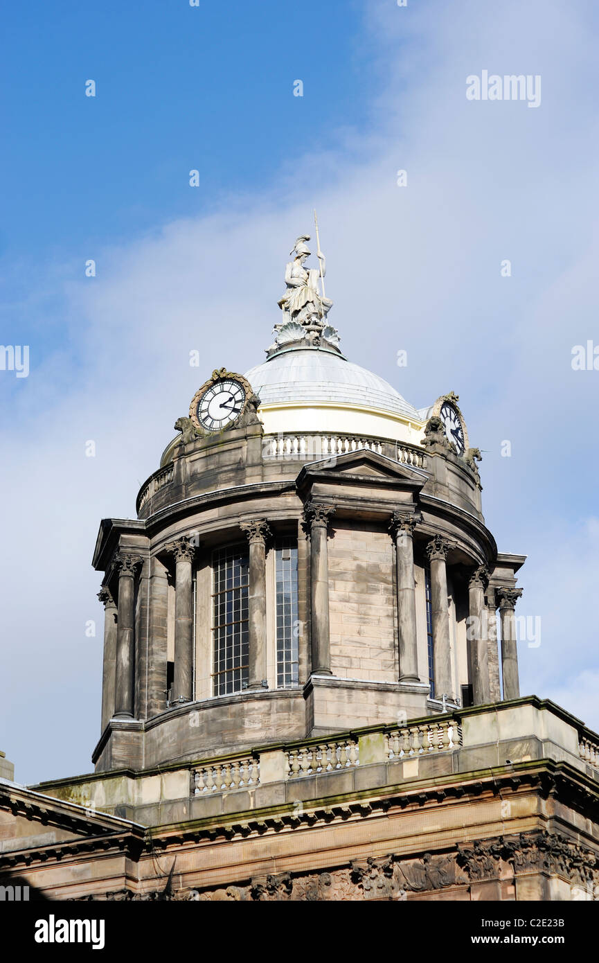 The Dome of Liverpool Town Hall at the junction of Dale / Castle ...