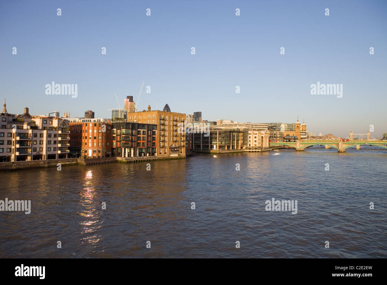 London view, river thames at end of the day Stock Photo - Alamy