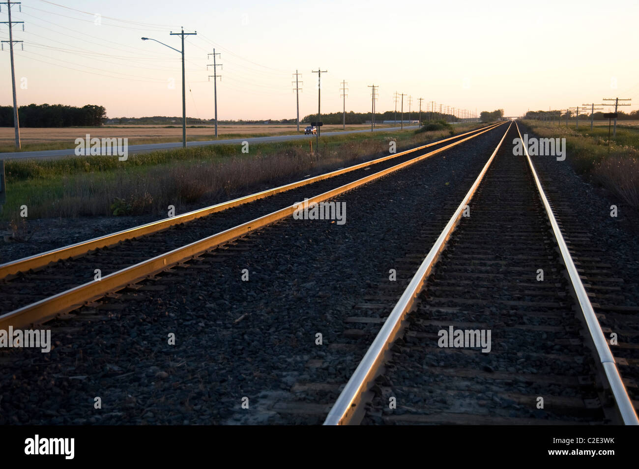 Manitoba prairies track hi-res stock photography and images - Alamy