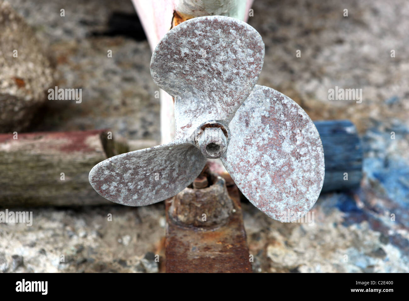 Big fish line sea boat hi-res stock photography and images - Alamy