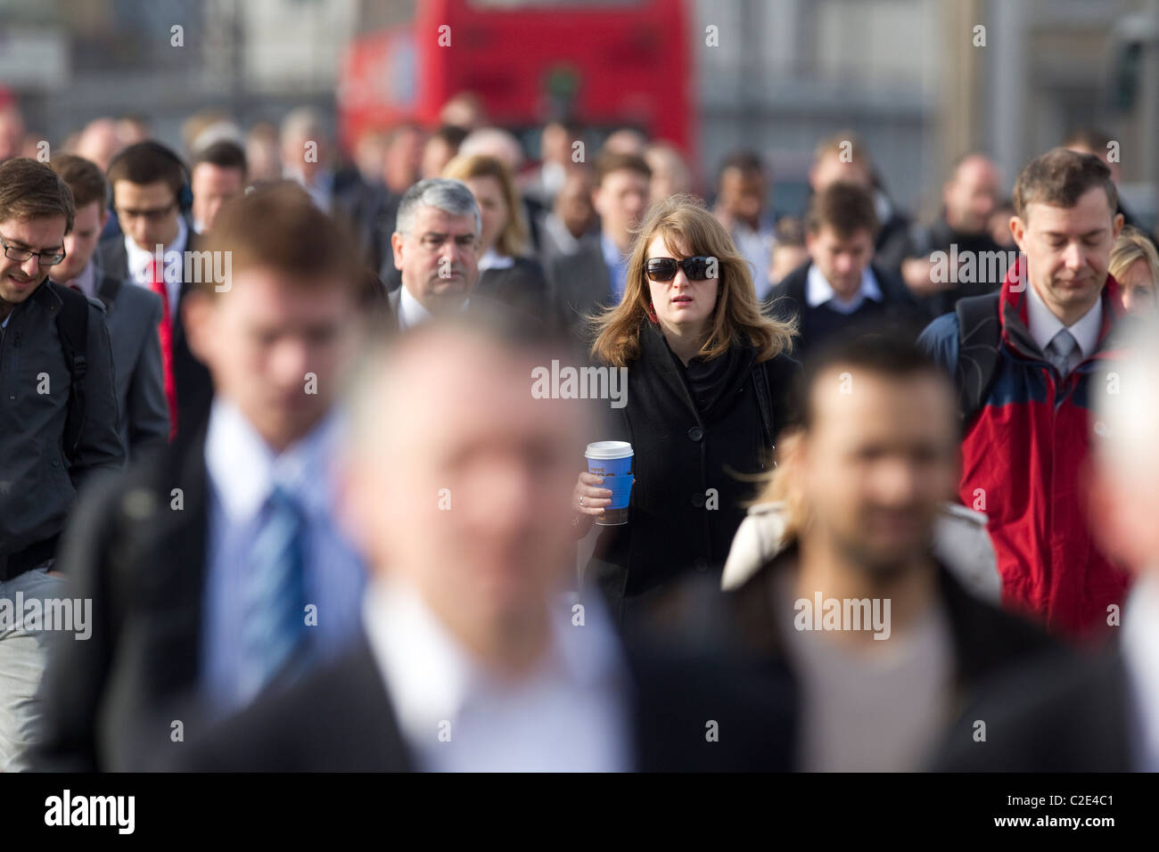 Commuters in rush hour, London Bridge, England, UK. Photo:Jeff Gilbert ...