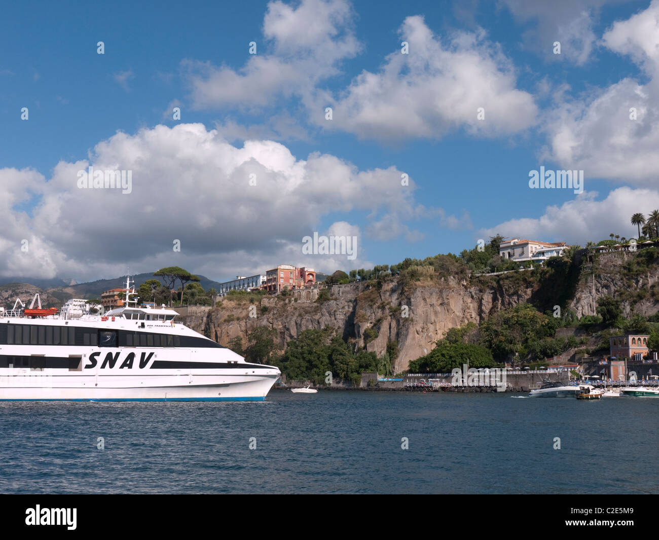 Ferry to Capri in Sorrento in the Bay of Naples Italy Stock Photo - Alamy