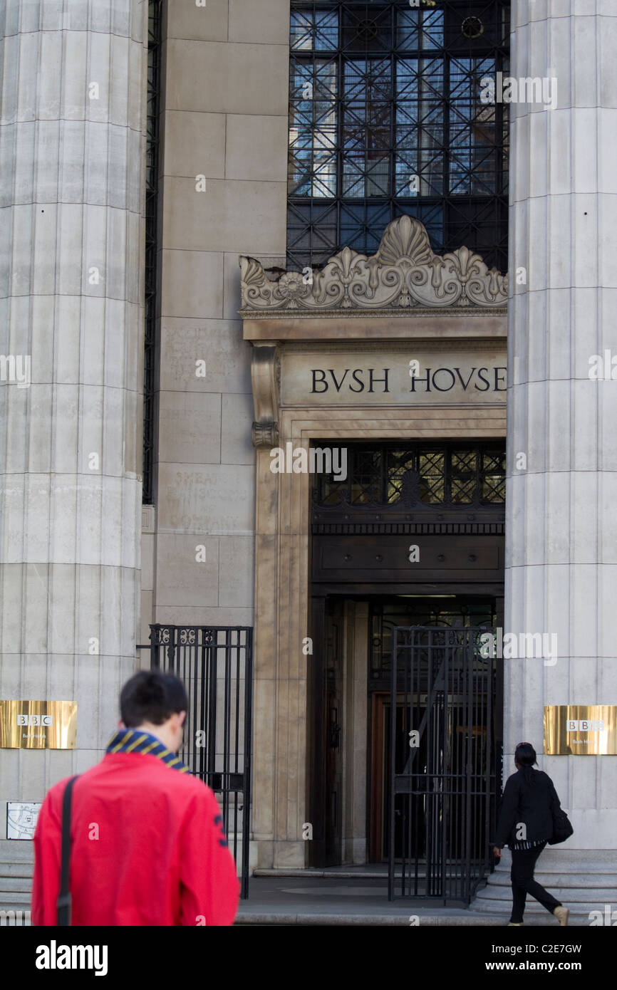 Bush house hi-res stock photography and images - Alamy