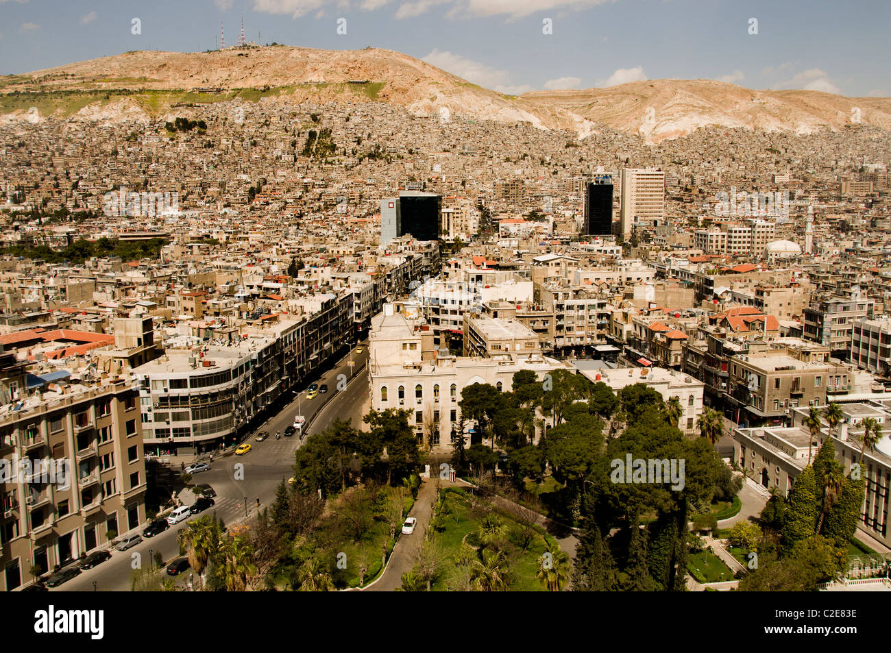 Damascus skyline hi-res stock photography and images - Alamy