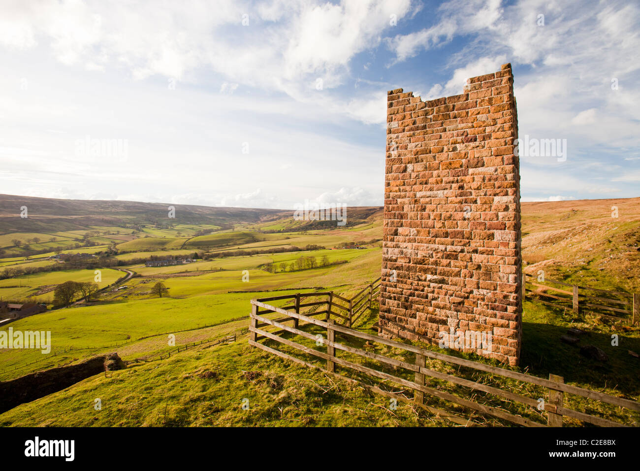 Rosedale chimney, north yorkshire moors hi-res stock photography and ...