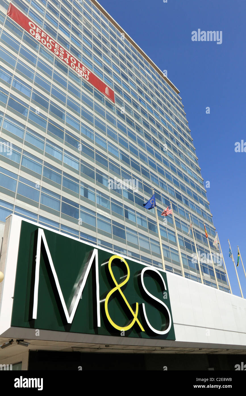 Richard seifert architect hi-res stock photography and images - Alamy