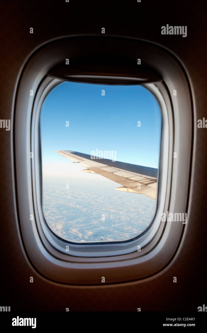 Port airplane wing hi-res stock photography and images - Alamy