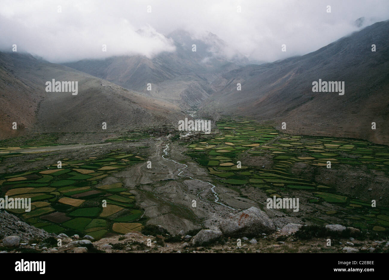 Friendship Highway Tsang Region Tibet Stock Photo - Alamy