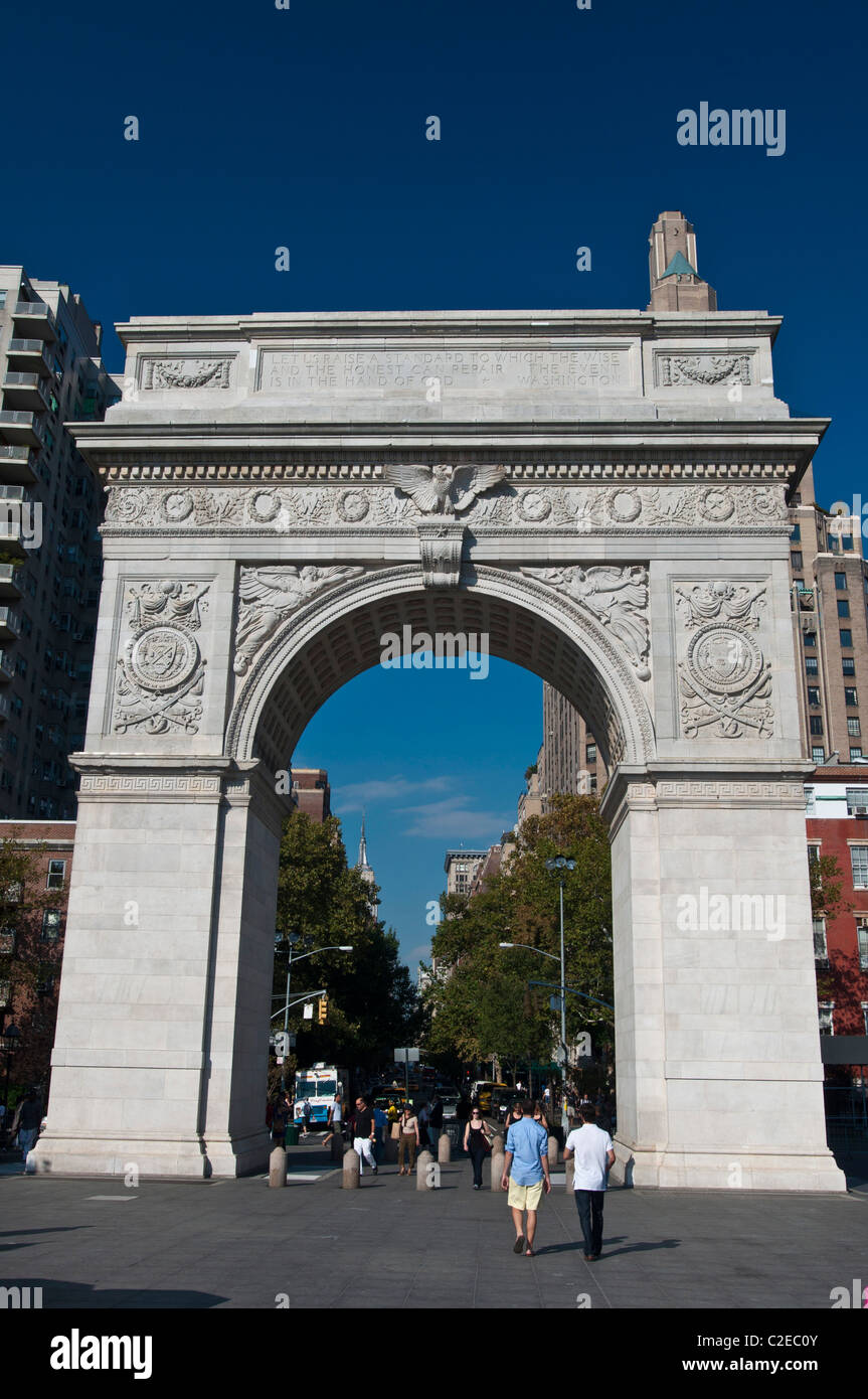 Washington Square Arch with blue sky on Washington Square Park ...
