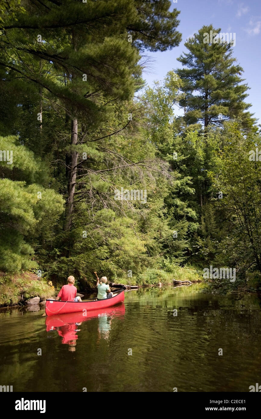 Muskokas hi-res stock photography and images - Alamy