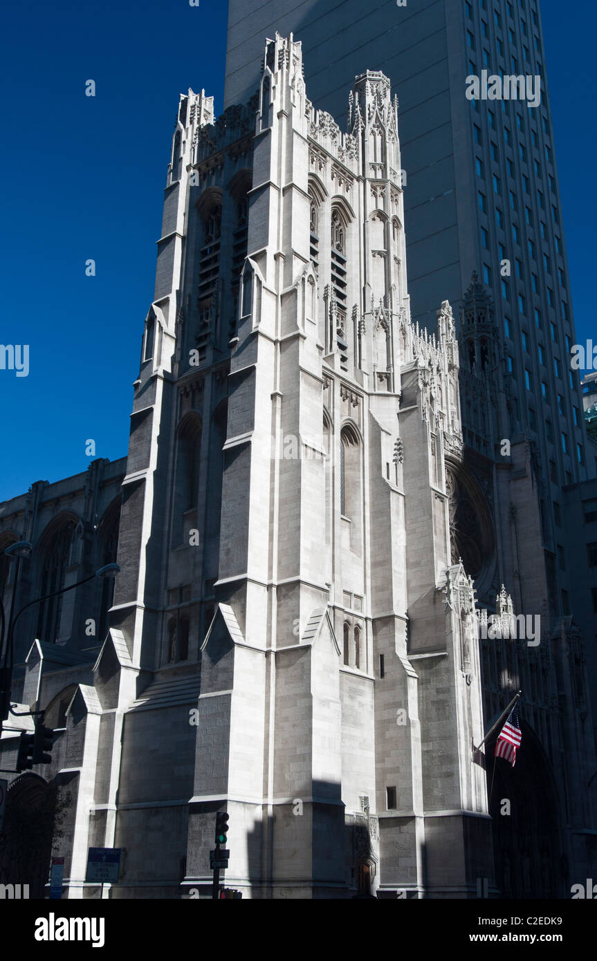 Saint Thomas Episcopal parish church, Fifth Avenue, Manhattan, New York City, USA Stock Photo ...
