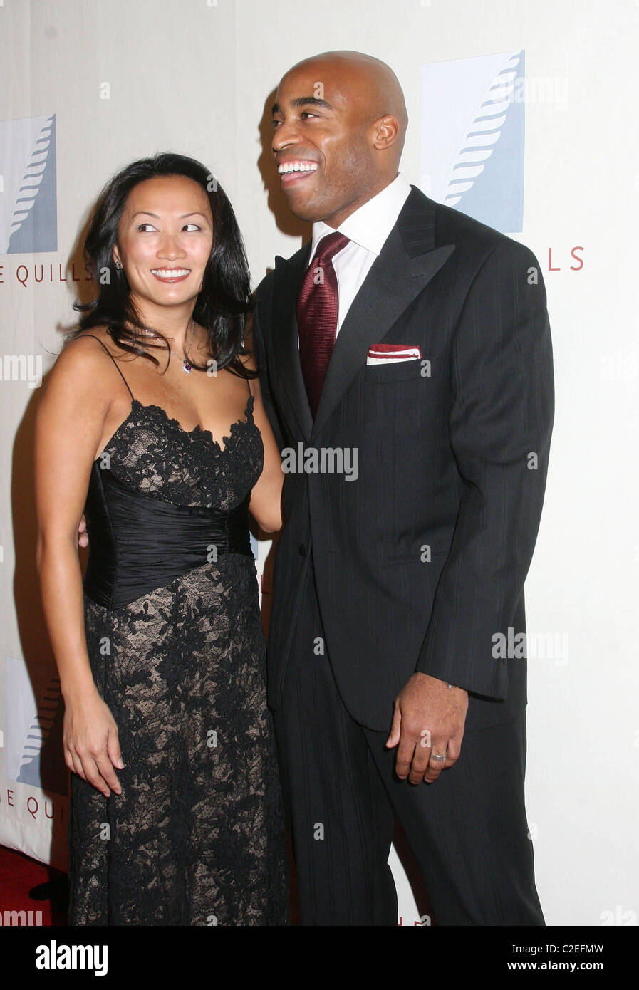 Tiki Barber High Resolution Stock Photography and Images - Alamy