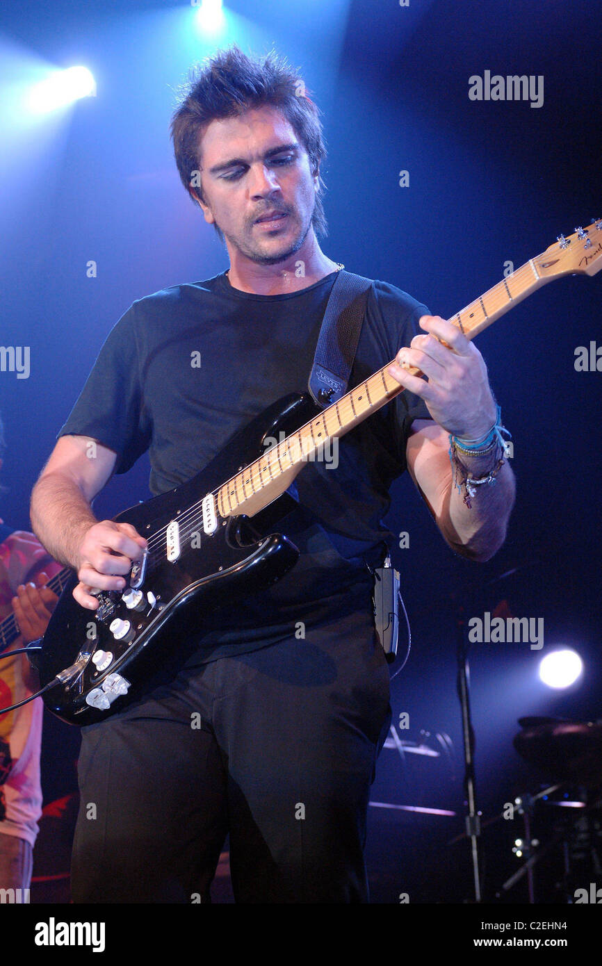 Juanes performing live in concert at the Fillmore New York at Irving ...