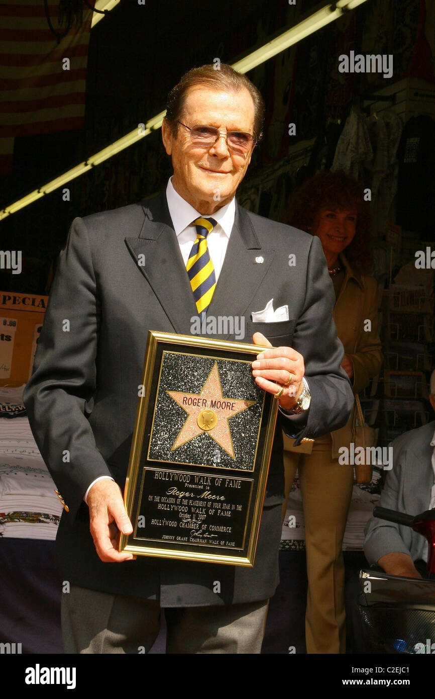 Roger Moore Roger Moore honoured with the 2,350th star on the Hollywood ...