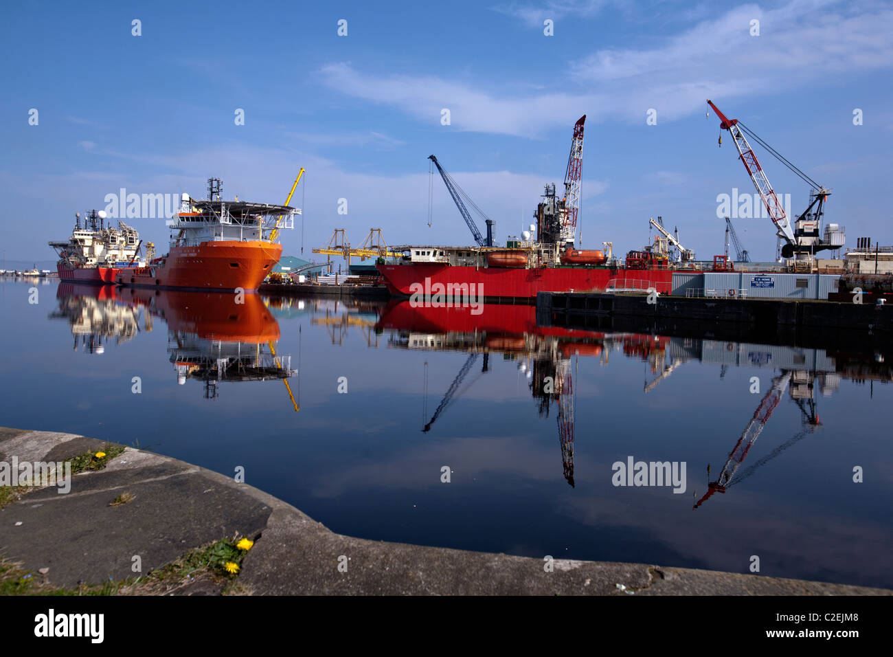 Forth ports leith hi-res stock photography and images - Alamy