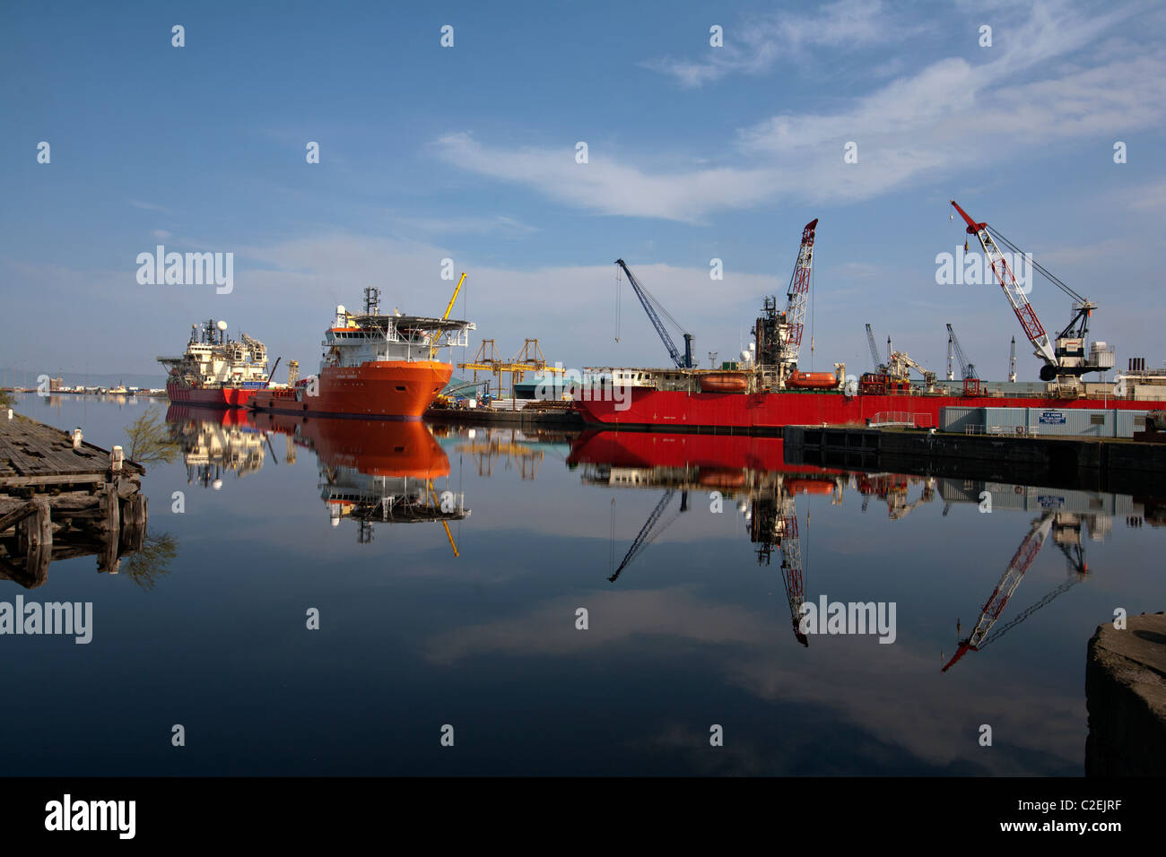 leith docks in edinburgh Stock Photo - Alamy