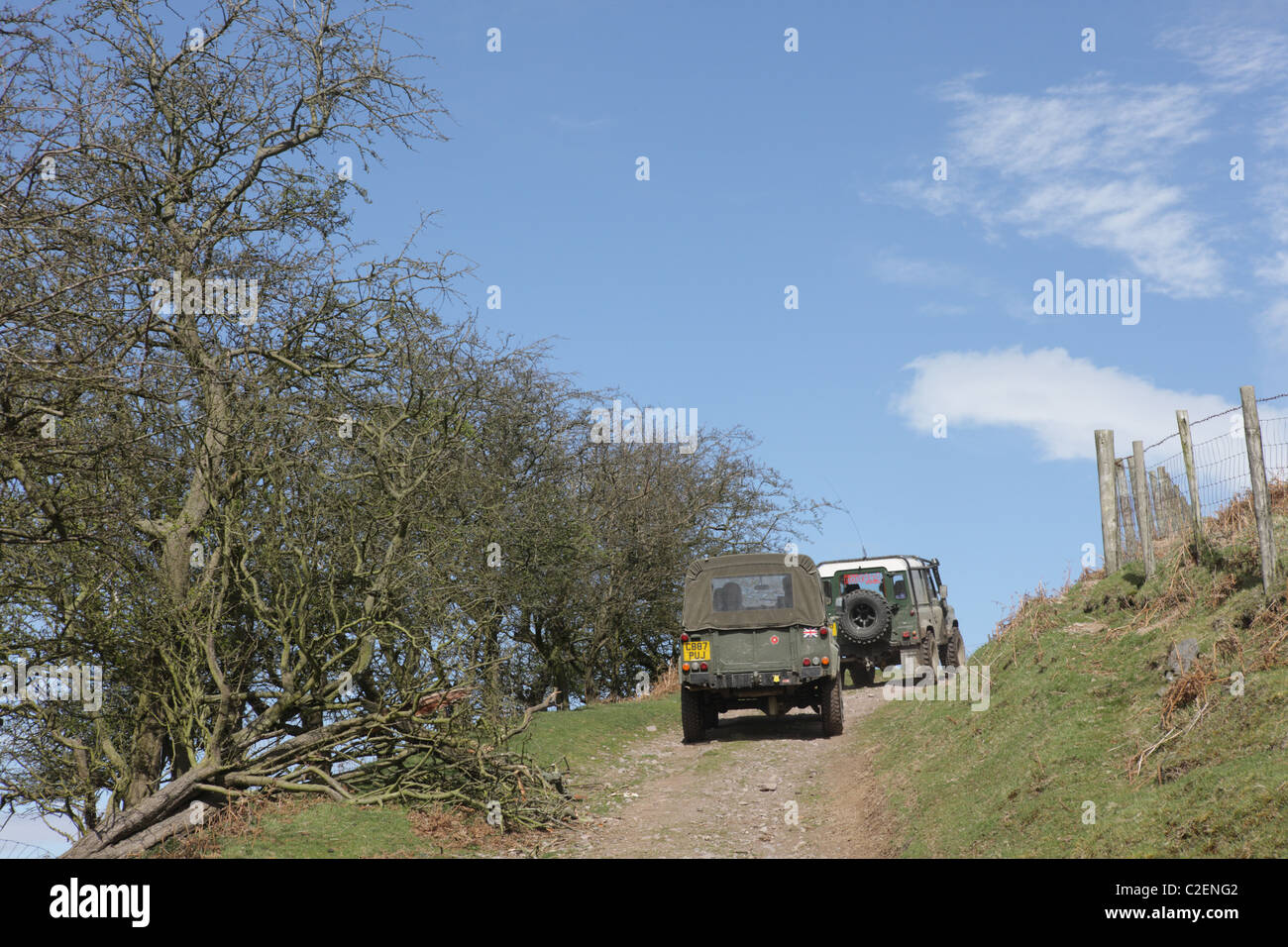 Landrover off road adventure in the UK Stock Photo - Alamy