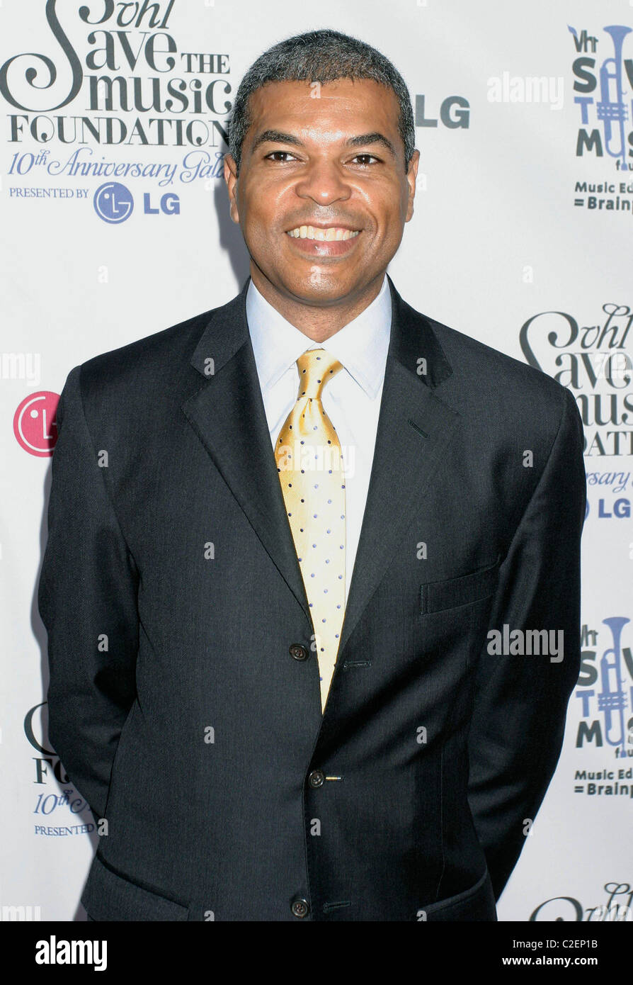 Paul Cothran VH1's Save The Music Foundation 10 Year Anniversary Gala ...