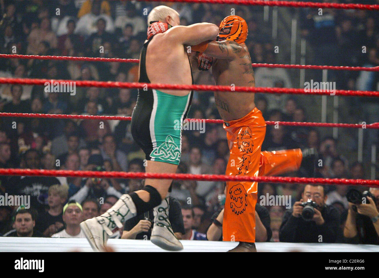Rey Mysterio Wwe High Resolution Stock Photography and Images - Alamy