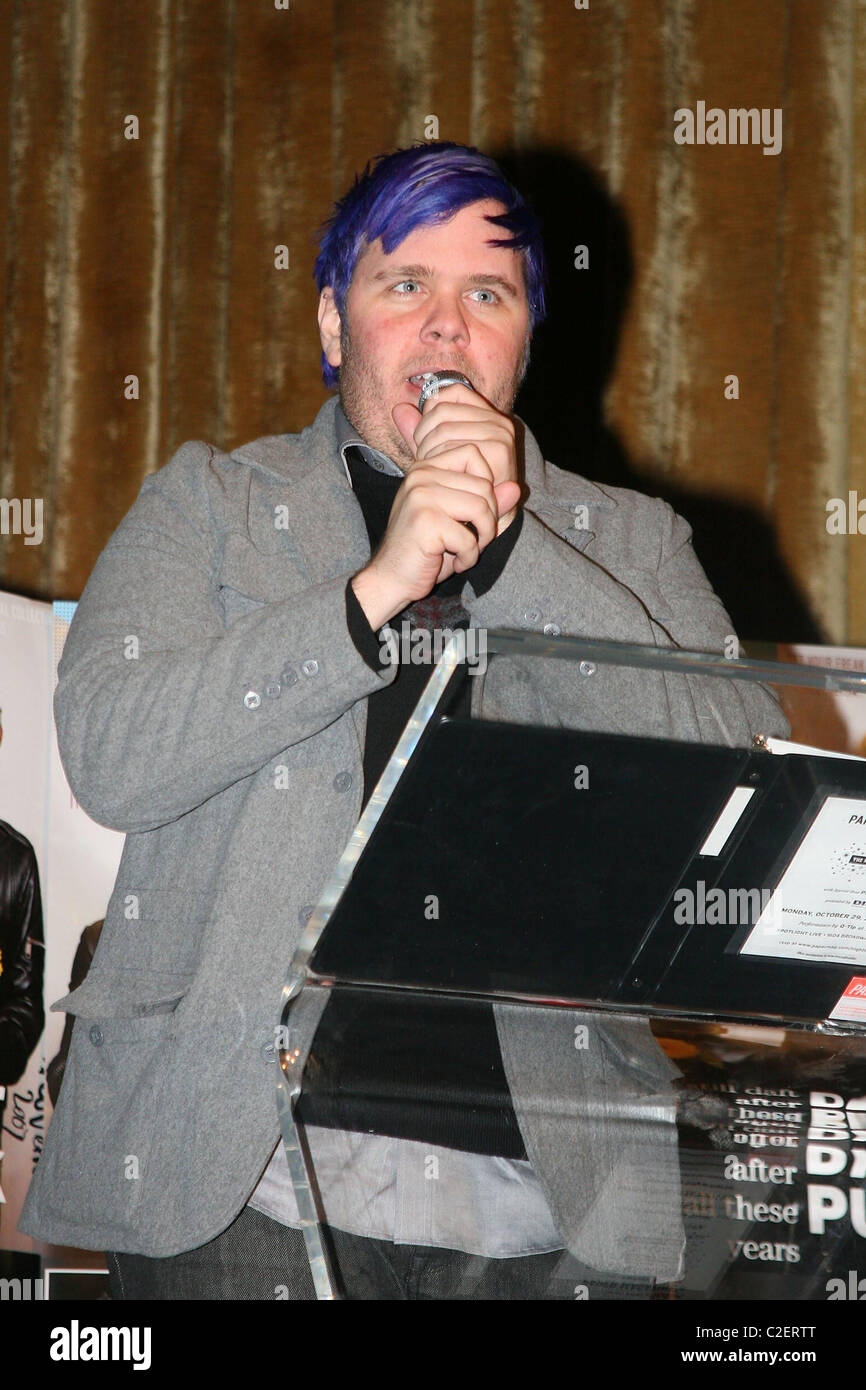 Perez Hilton Paper, Diesel, and Dos Equis host the 'Night Life Awards ...