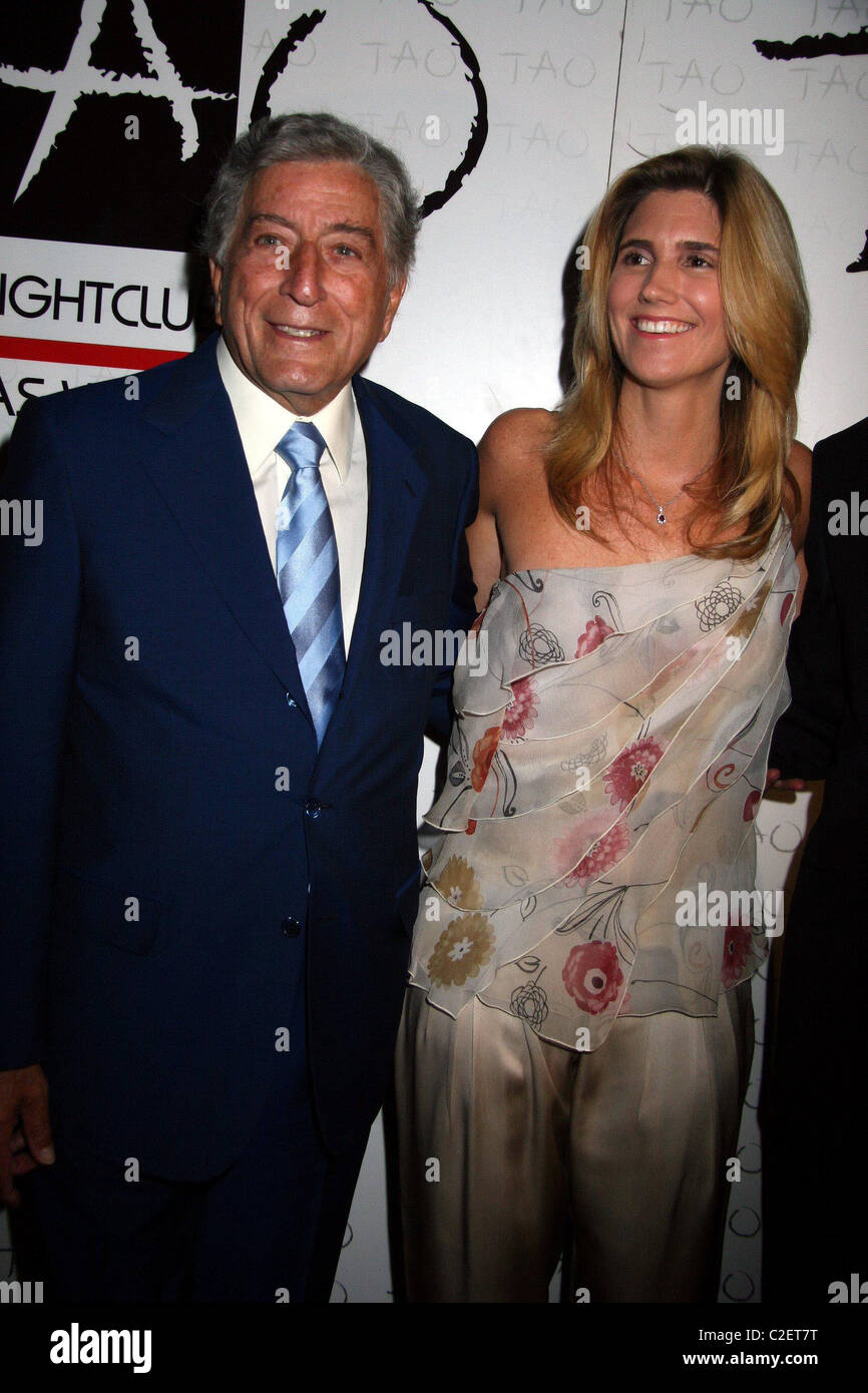 Tony bennett susan crow underprivileged hi-res stock photography and ...