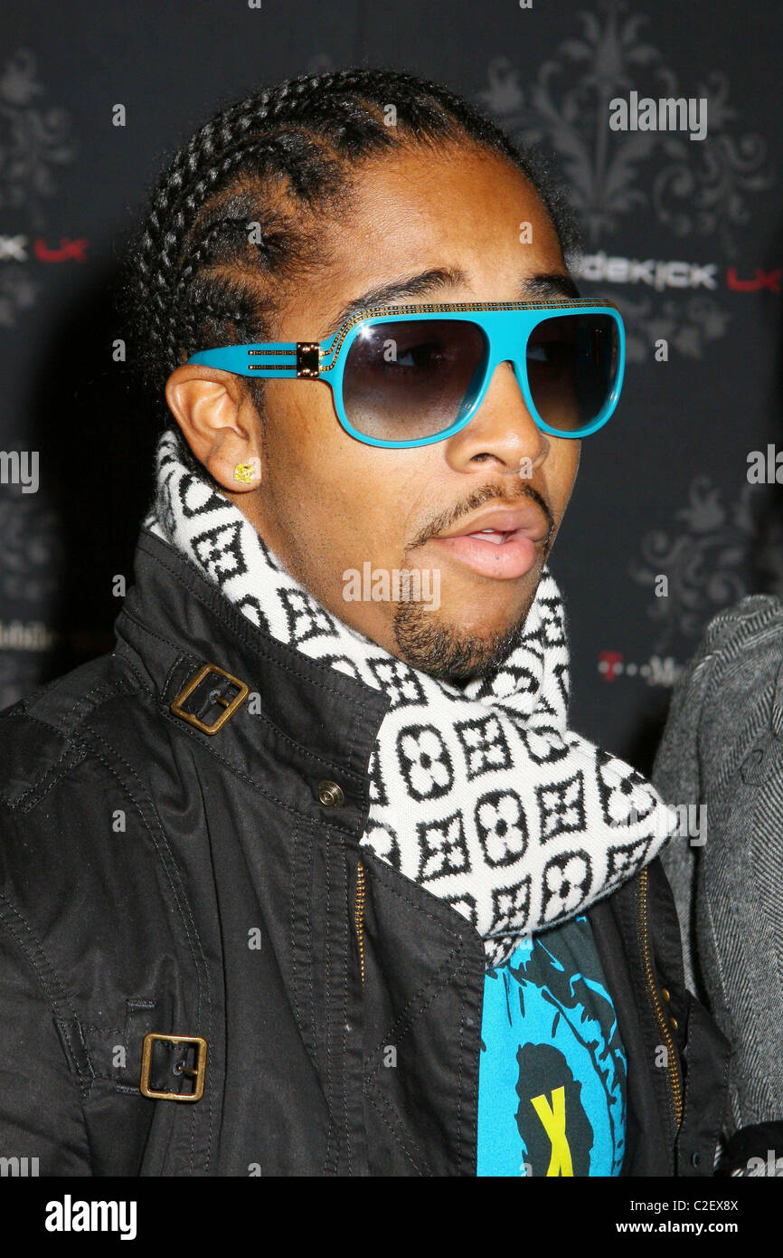 Omarion T-Mobile Sidekick LX Launch Event held at The Clubhouse at ...