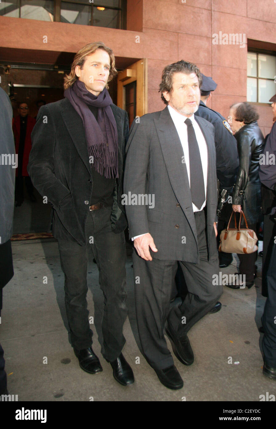 Matt Nye and Jann er Funeral of Linda Stein, 'Realtor to the Stars,' at ...
