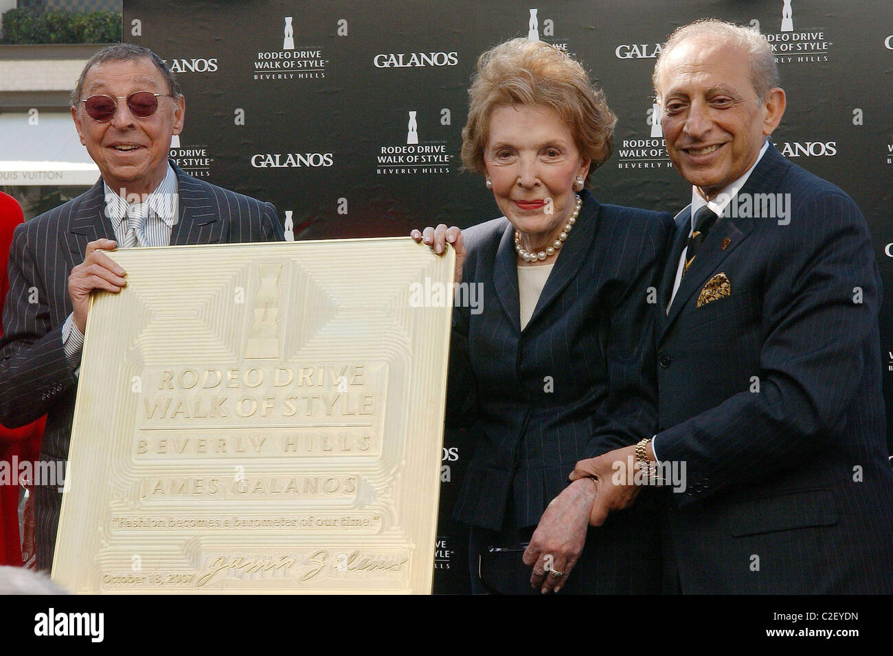 Designer James Galanos, Former First Lady Nancy Reagan, and Beverly ...