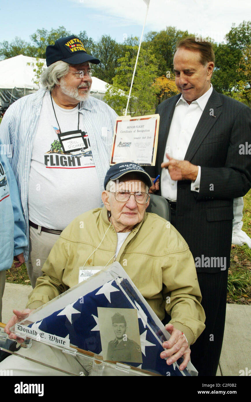 Honor Flight member, Donald E. White and Bob Dole Former Senator and WW ...