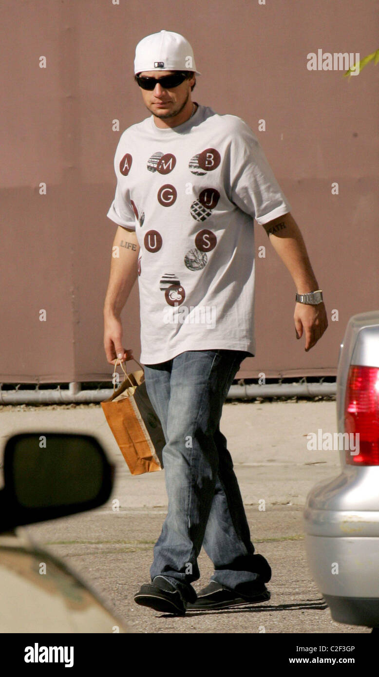 Giles lindsay hi-res stock photography and images - Alamy