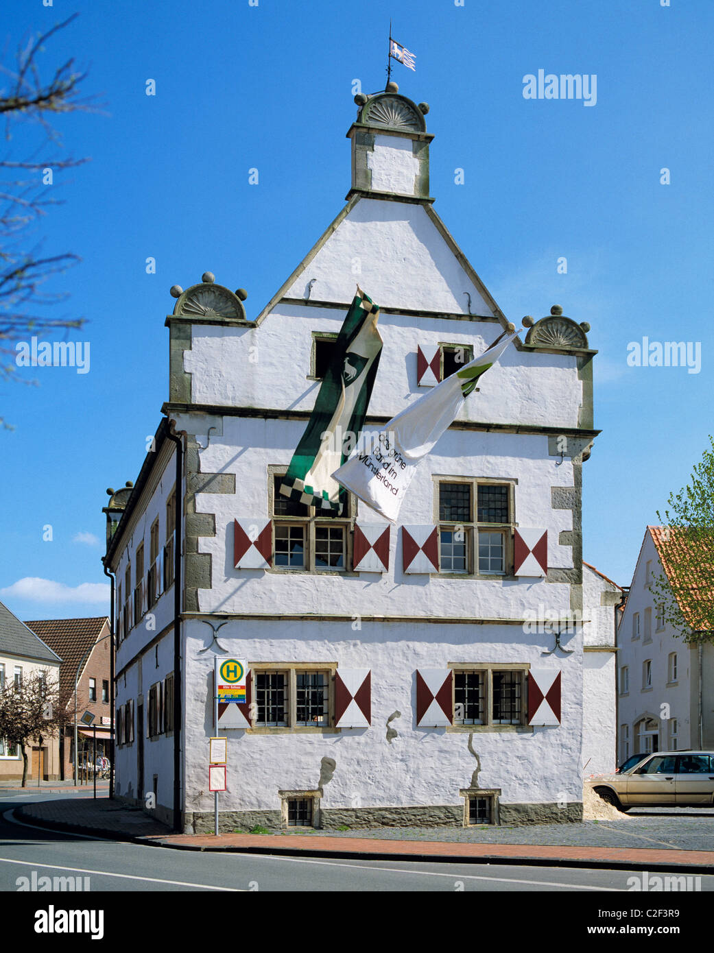 Corbie gable hi-res stock photography and images - Alamy