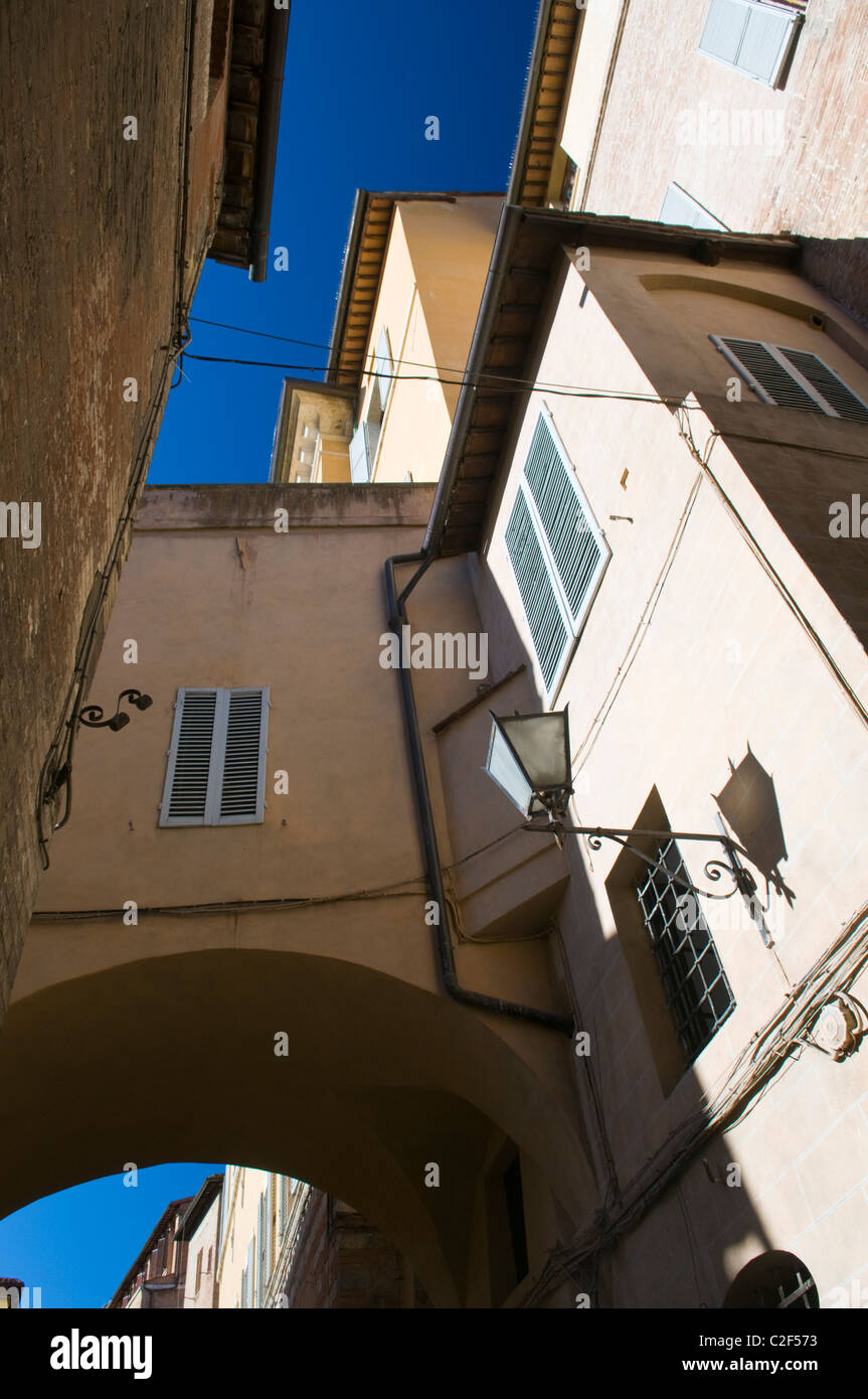 Linking buildings hi-res stock photography and images - Alamy