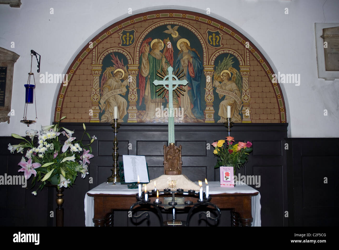 Altar st marys church hi-res stock photography and images - Alamy