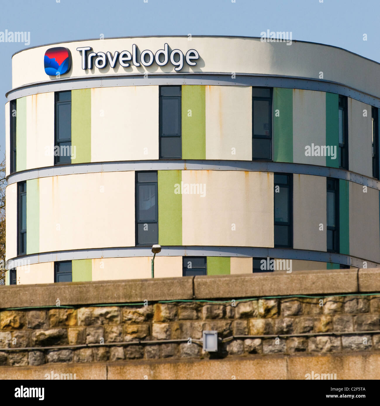 Travelodge logo hi-res stock photography and images - Alamy