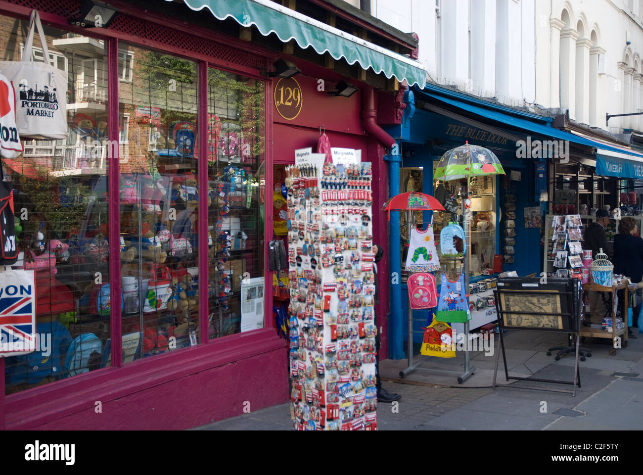 Portobello road shops hi-res stock photography and images - Alamy