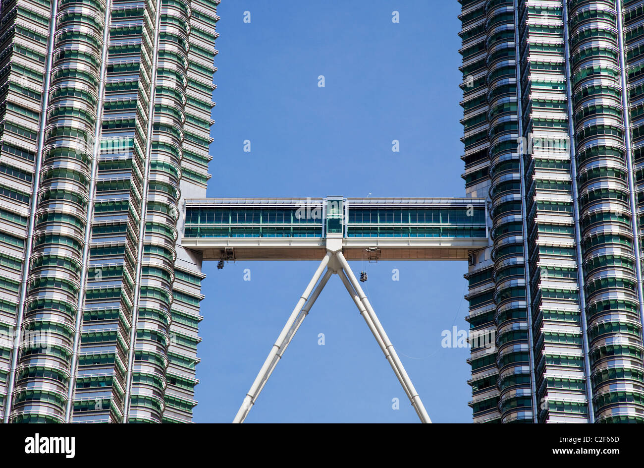 Petronas Twin Towers Bridge Petronas Towers At Night: Iconic Photos In