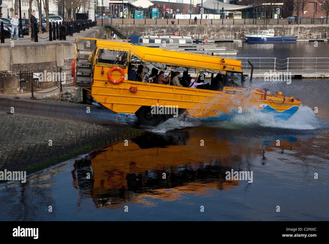 Amphibious tourist vehicle enters water, Liverpool, England Stock Photo ...
