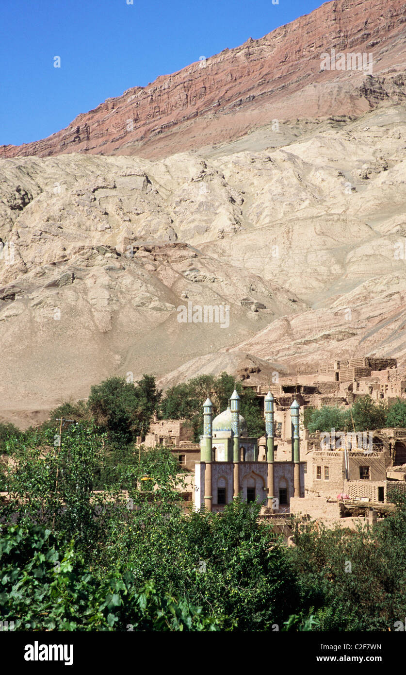 Tuyuk Valley High Resolution Stock Photography and Images - Alamy