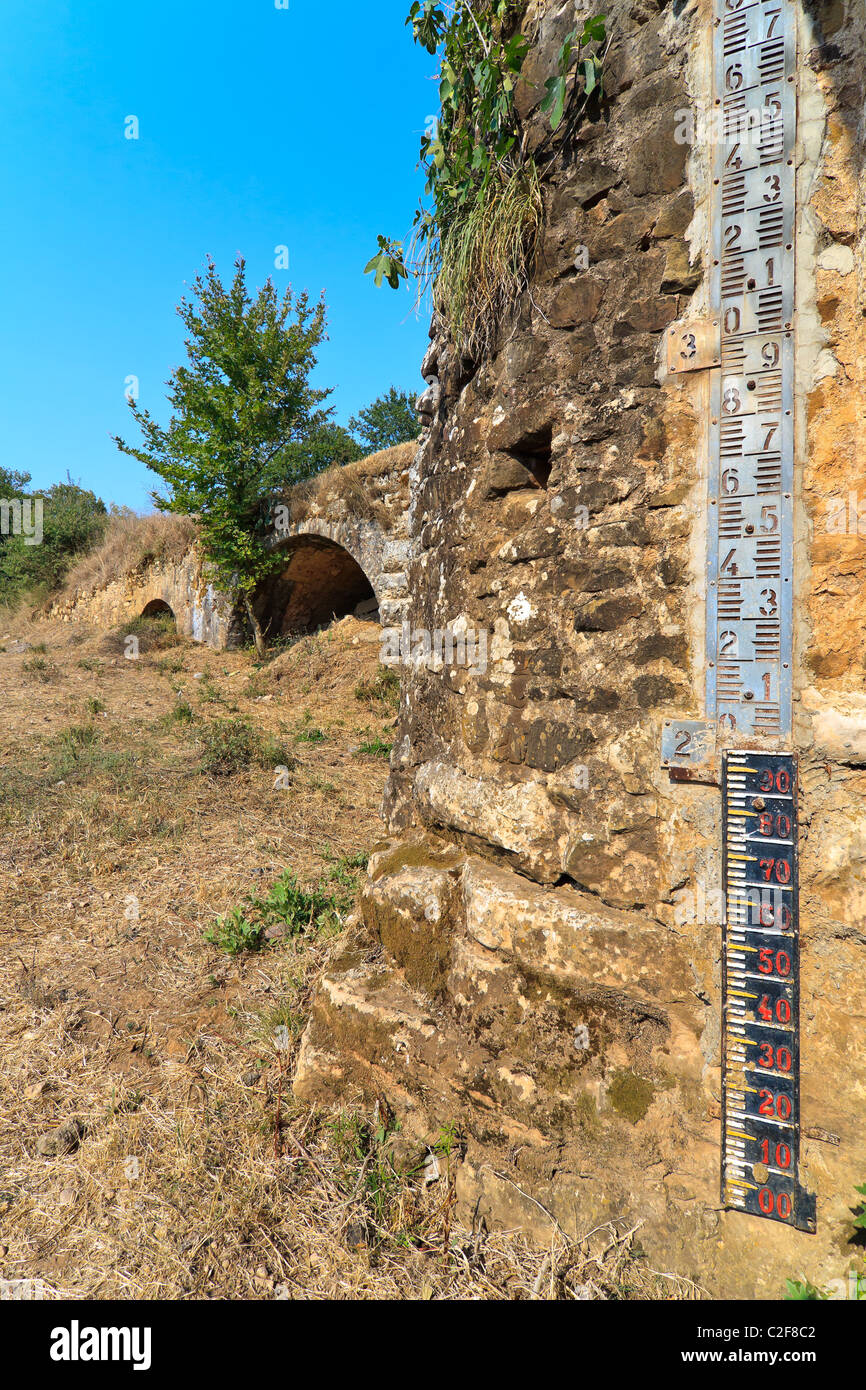 Ancient Greek Mycenaean bridge in Messinia Stock Photo - Alamy