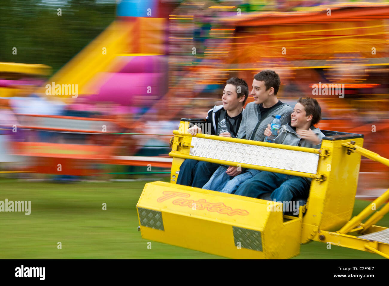 Ride spinning thrill hi-res stock photography and images - Alamy