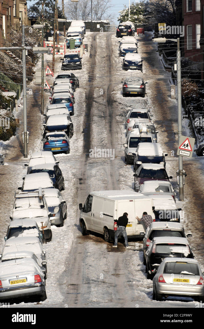 Glasgow winter street hi-res stock photography and images - Alamy