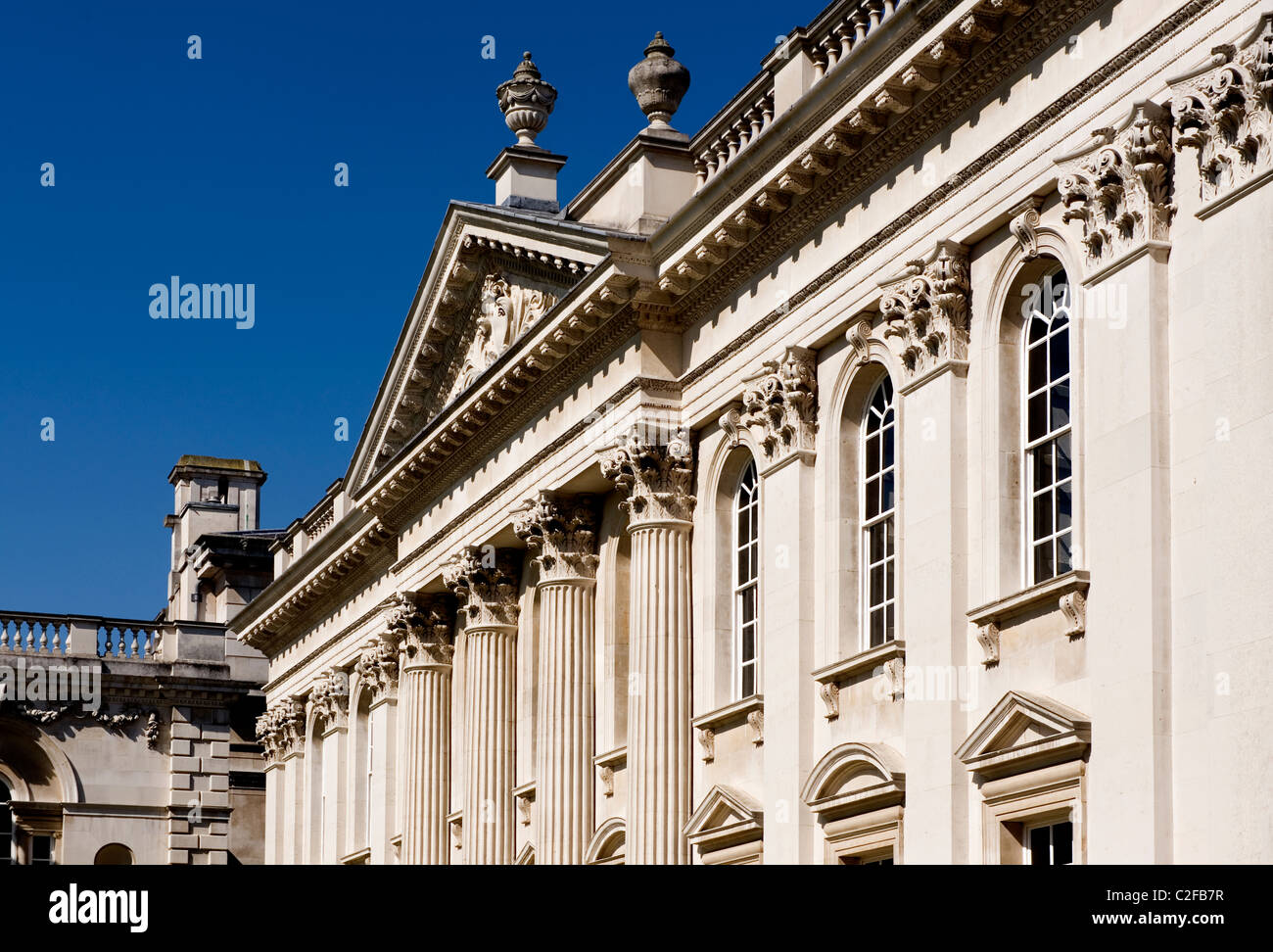 The senate house cambridge hi-res stock photography and images - Alamy