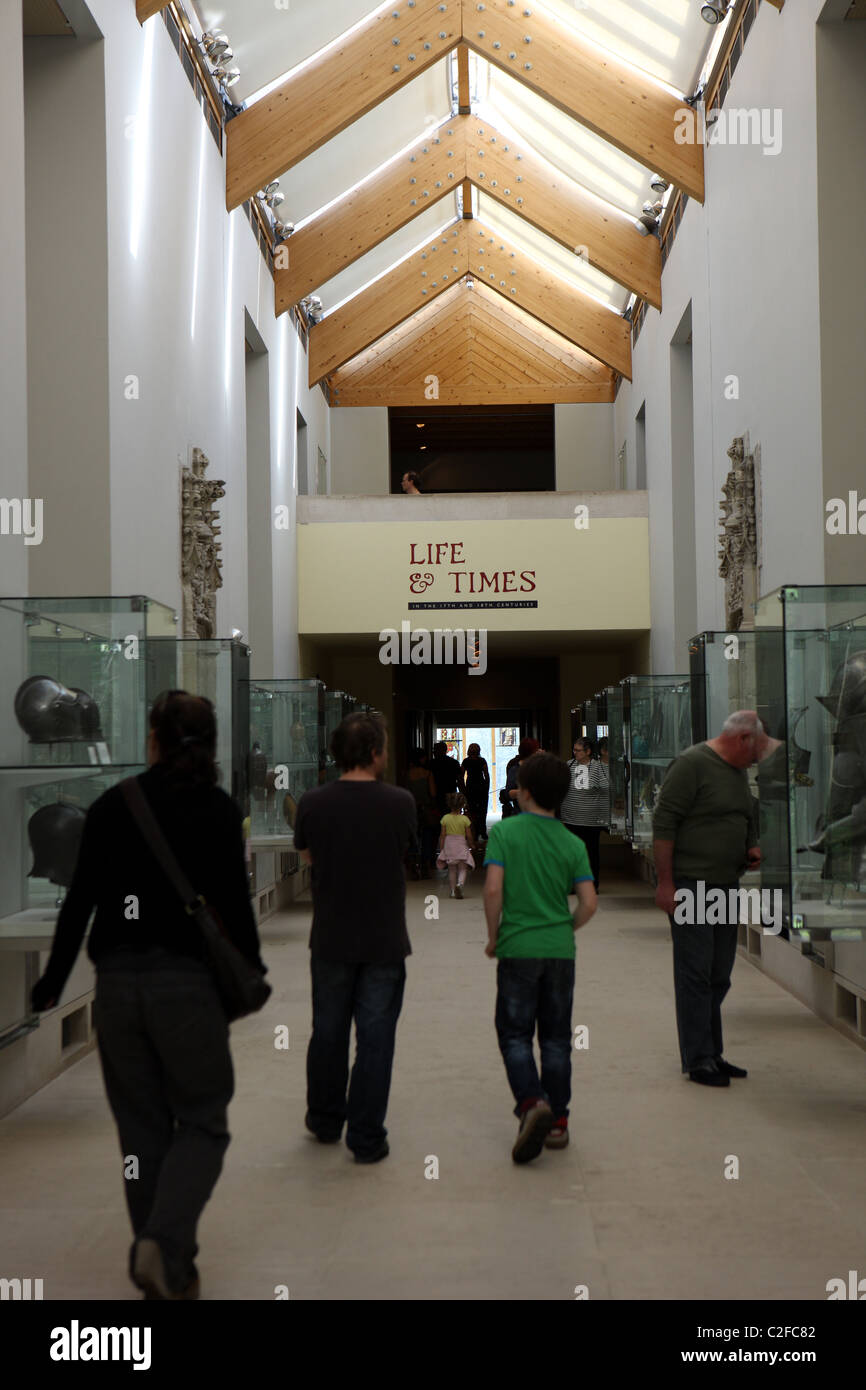 Visitors to the Burrell Collection in Glasgow Scotland Stock Photo - Alamy
